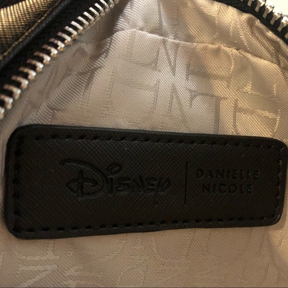 Danielle Nicole | Bags | Danielle Nicole One Bite Poison Apple ...